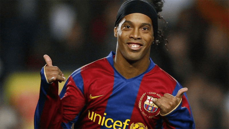 Ronaldinho dans un clip et Guerrero autorisé au Mondial ...